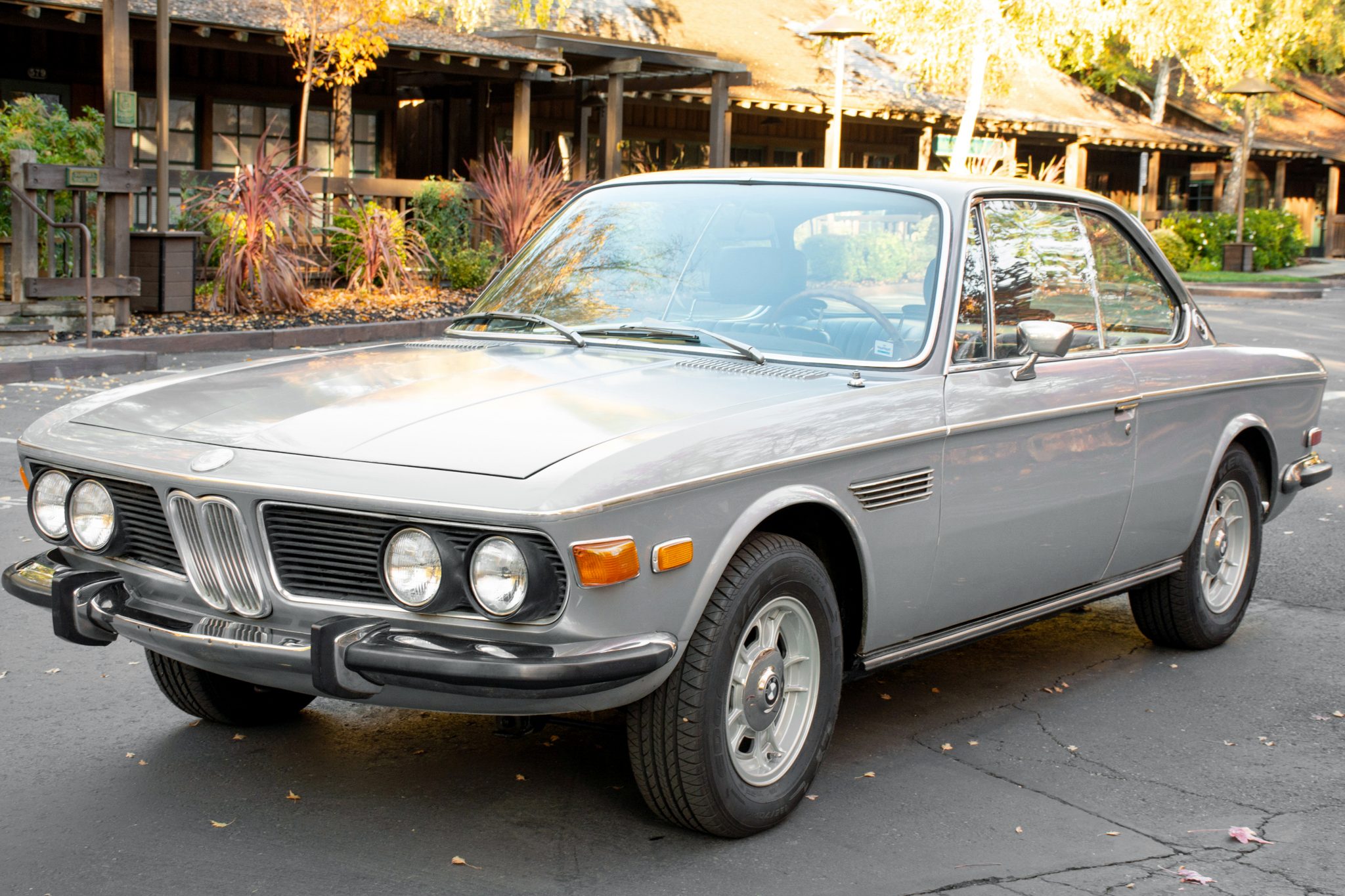1971 BMW 2800CS VIN 2280468 | Hagerty Valuation Tools